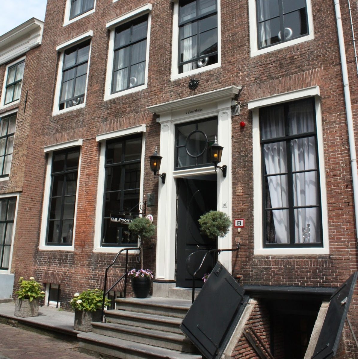 ALBERT BLOM & GEER VAN DER SCHUIT – De Blommenfamilie, van Herwijnen ...